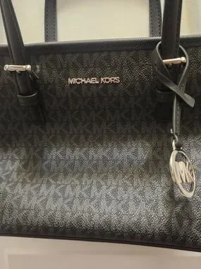Michael Kors | Bags | Michael Kors Black Leather Crossbody Tote With ...